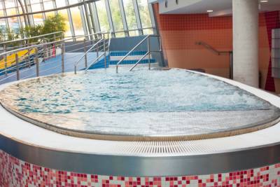 5 Outstanding Health Benefits of Hydrotherapy – Bentley Baths